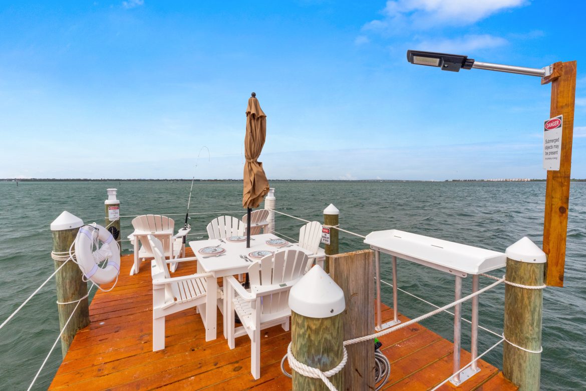 Dining Chair – Narrow Arm